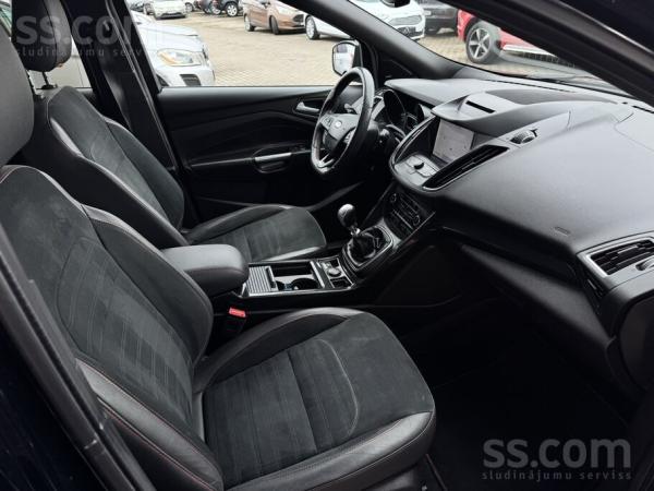Melns Ford Kuga 2019 Talsi, ar dzinēja tilpumu 1.50 L un nobraukumu 164 tūkst. km par 13000 €, foto 10 vietnē AUTOMOTO.COM.LV