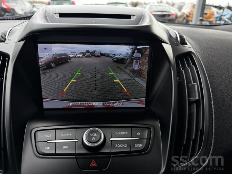 Melns Ford Kuga 2019 Talsi, ar dzinēja tilpumu 1.50 L un nobraukumu 164 tūkst. km par 13000 €, foto 20 vietnē AUTOMOTO.COM.LV