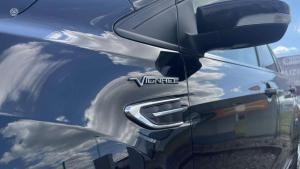 Black Ford Kuga 2019 in Marijampole, with an engine capacity of 2.00 L and mileage of 221 thousand km for 13900 €, photo 3 on AUTOMOTO.COM.LV