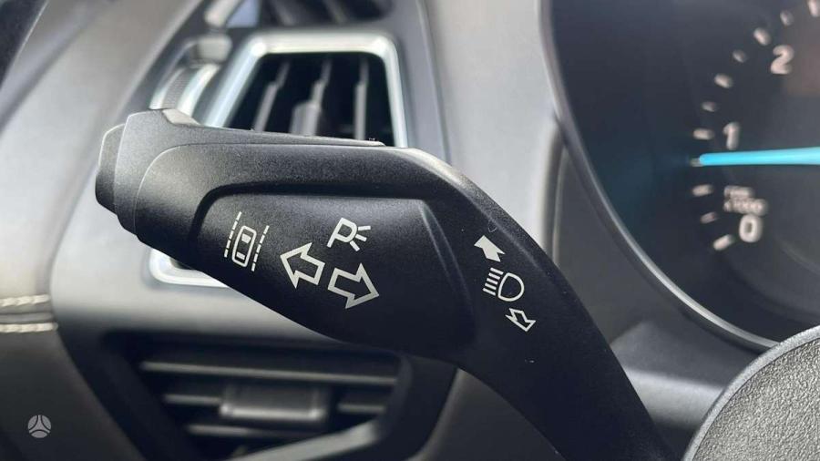 Black Ford Kuga 2019 in Marijampole, with an engine capacity of 2.00 L and mileage of 221 thousand km for 13900 €, photo 28 on AUTOMOTO.COM.LV