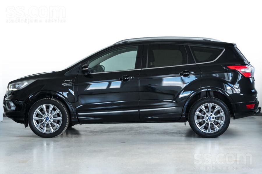 Black Ford Kuga 2019 in Riga, with an engine capacity of 1.50 L and mileage of 65 thousand km for 12990 €, photo 6 on AUTOMOTO.COM.LV