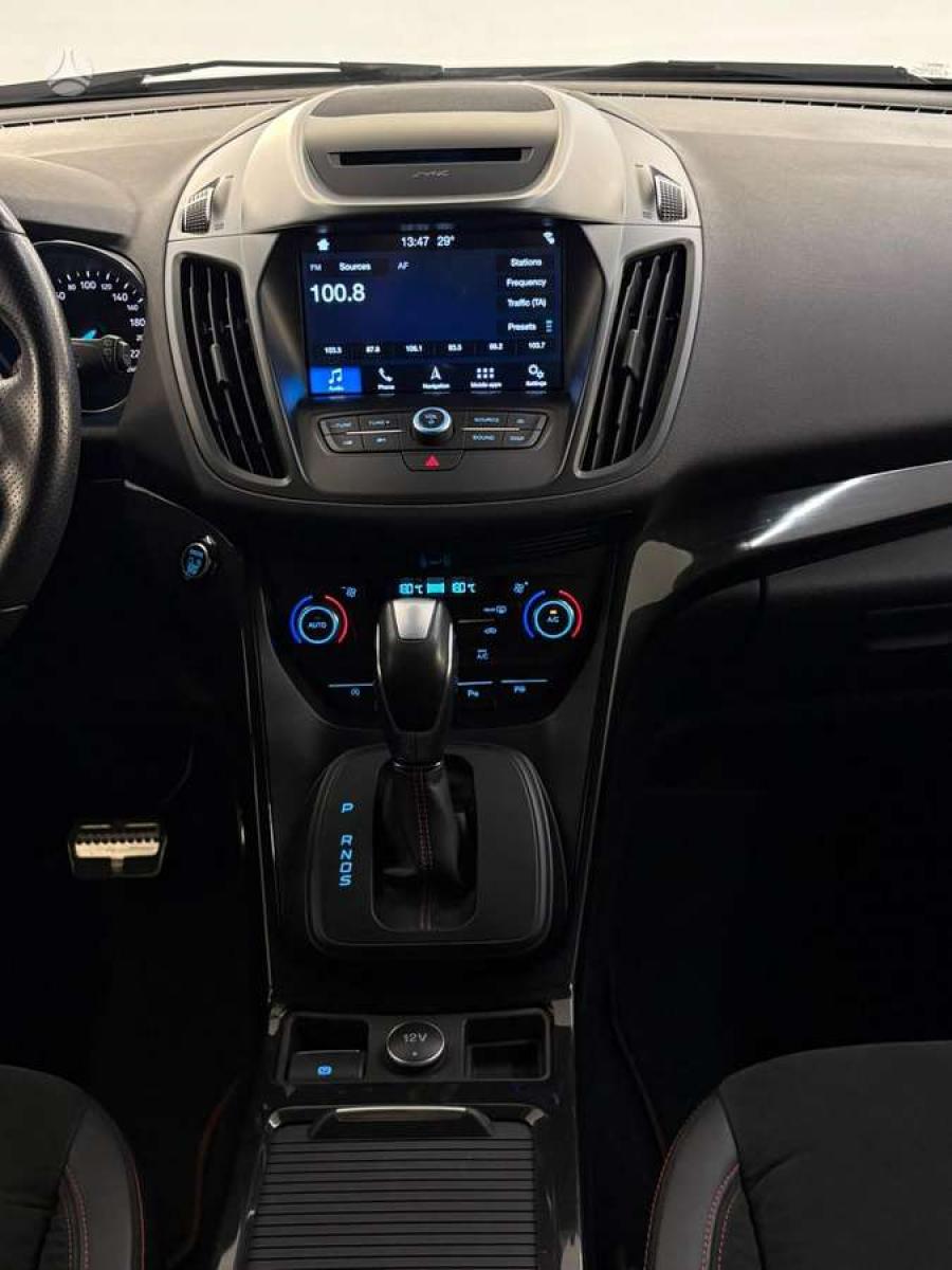 Black Ford Kuga 2019 in Marijampole, with an engine capacity of 1.50 L and mileage of 144 thousand km for 11999 €, photo 15 on AUTOMOTO.COM.LV