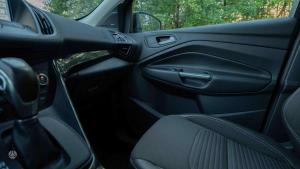 Melns Ford Kuga 2019 Viļņa, ar dzinēja tilpumu 1.50 L un nobraukumu 62 tūkst. km par 15300 €, foto 12 vietnē AUTOMOTO.COM.LV