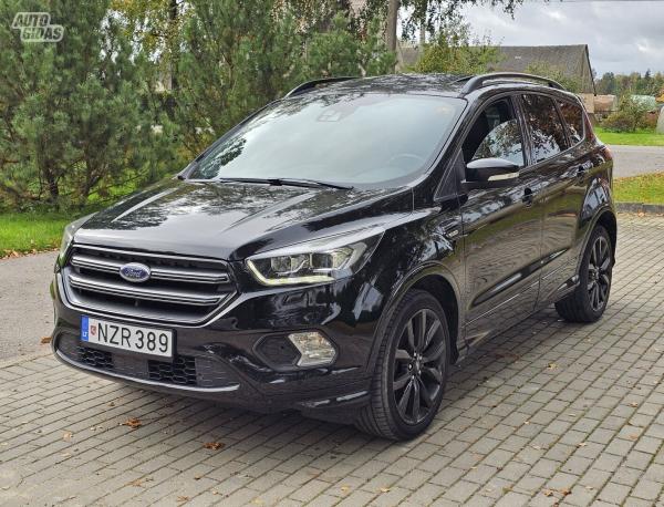 Black Ford Kuga 2019 in Ariogala, with an engine capacity of 1.50 L and mileage of 156 thousand km for 7000 €, photo 1 on AUTOMOTO.COM.LV