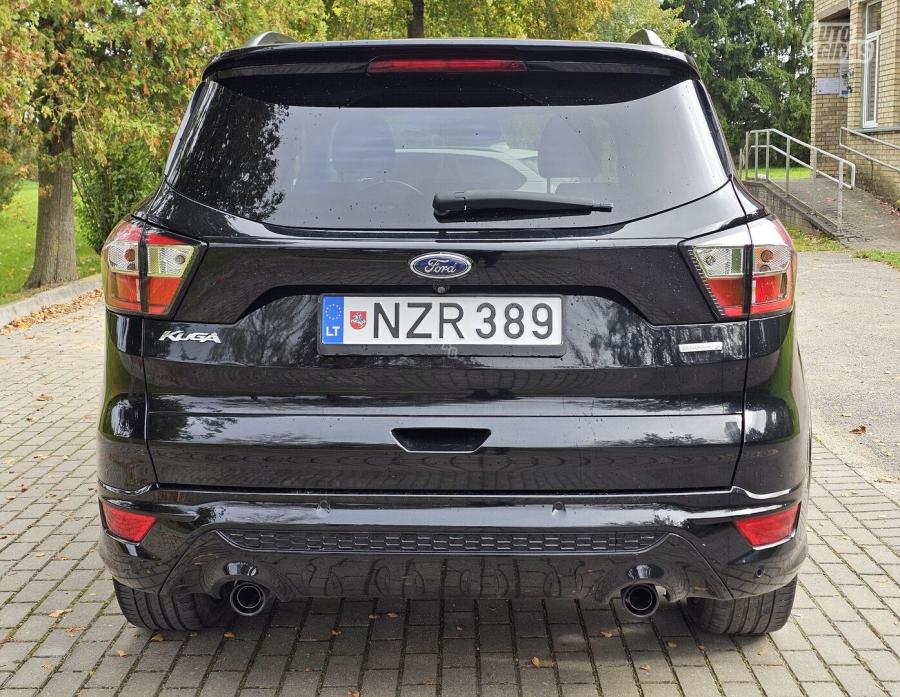 Black Ford Kuga 2019 in Ariogala, with an engine capacity of 1.50 L and mileage of 156 thousand km for 7000 €, photo 6 on AUTOMOTO.COM.LV