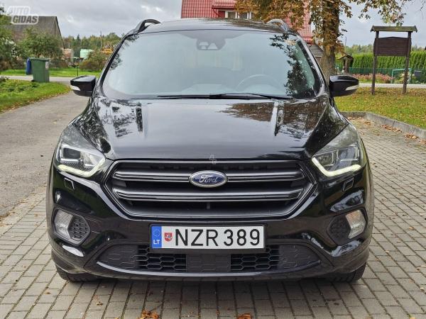 Black Ford Kuga 2019 in Ariogala, with an engine capacity of 1.50 L and mileage of 156 thousand km for 7000 €, photo 10 on AUTOMOTO.COM.LV