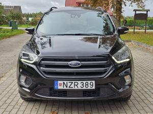 Black Ford Kuga 2019 in Ariogala, with an engine capacity of 1.50 L and mileage of 156 thousand km for 7000 €, photo 10 on AUTOMOTO.COM.LV