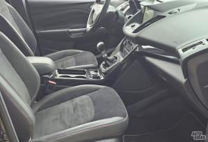 Black Ford Kuga 2019 in Ariogala, with an engine capacity of 1.50 L and mileage of 156 thousand km for 7000 €, photo 21 on AUTOMOTO.COM.LV