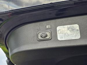 Black Ford Kuga 2019 in Ariogala, with an engine capacity of 1.50 L and mileage of 156 thousand km for 7000 €, photo 23 on AUTOMOTO.COM.LV