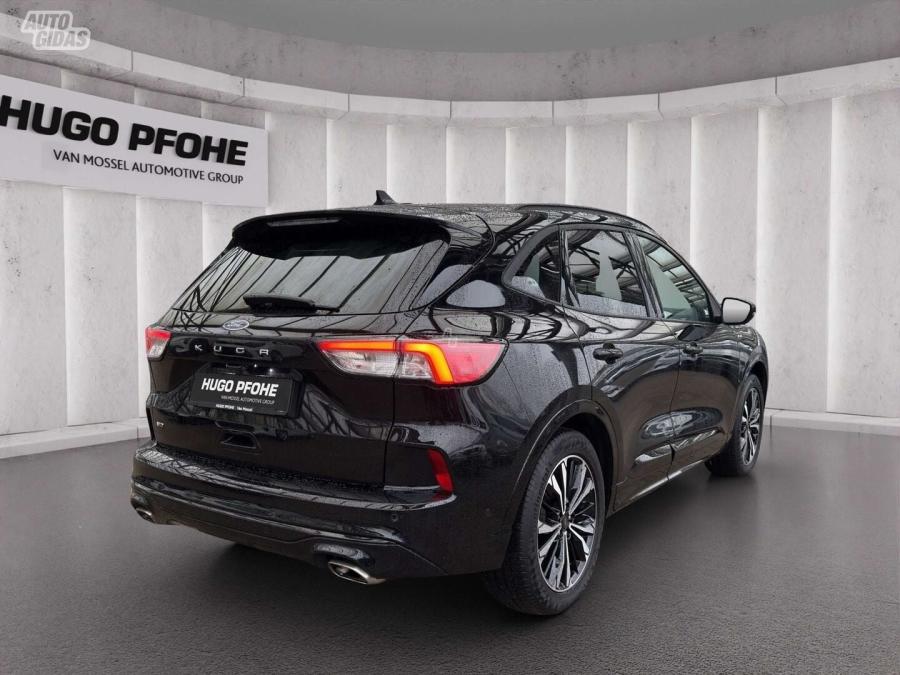 Black Ford Kuga 2020 in Kaunas, with an engine capacity of 2.00 L and mileage of 71 thousand km for 25954 €, photo 5 on AUTOMOTO.COM.LV