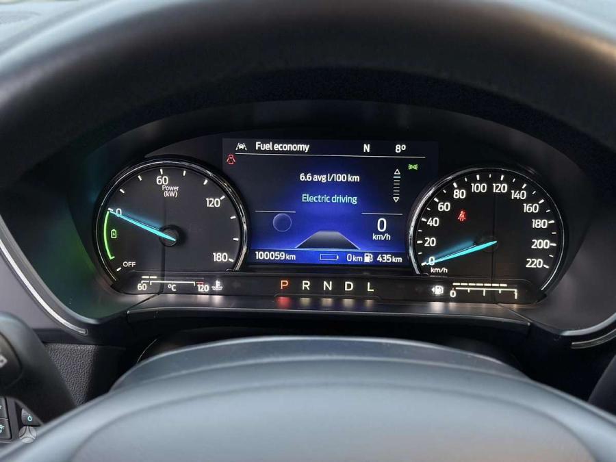Melns Ford Kuga 2020 Viļņa, ar dzinēja tilpumu 2.49 L un nobraukumu 100 tūkst. km par 16300 €, foto 19 vietnē AUTOMOTO.COM.LV