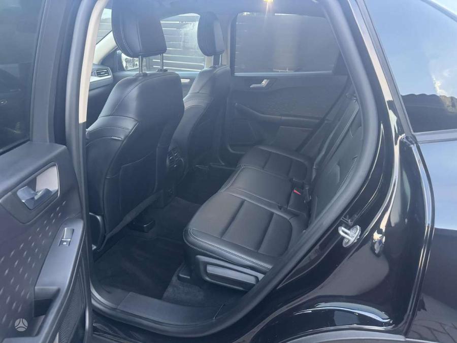 Melns Ford Kuga 2020 Klaipėda, ar dzinēja tilpumu 1.50 L un nobraukumu 39 tūkst. km par 15700 €, foto 15 vietnē AUTOMOTO.COM.LV