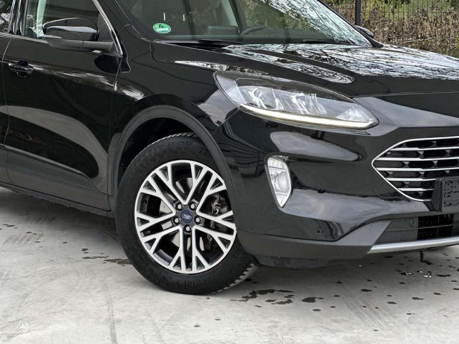 Melns Ford Kuga 2020 Viļņa, ar dzinēja tilpumu 2.49 L un nobraukumu 100 tūkst. km par 16300 €, foto 9 vietnē AUTOMOTO.COM.LV