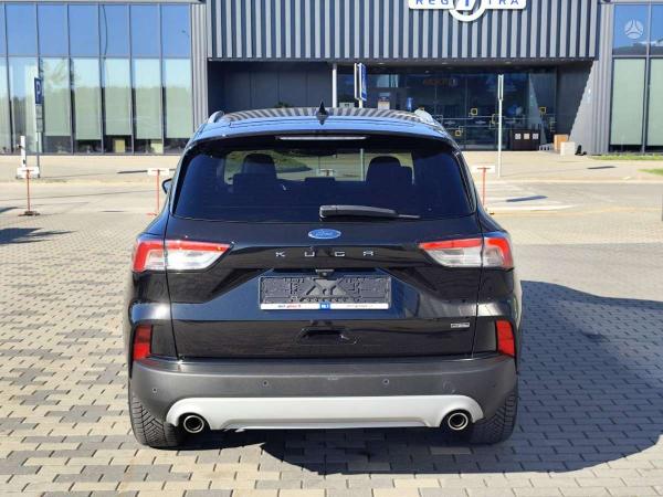 Melns Ford Kuga 2020 Šauļi, ar dzinēja tilpumu 2.50 L un nobraukumu 125 tūkst. km par 16900 €, foto 6 vietnē AUTOMOTO.COM.LV