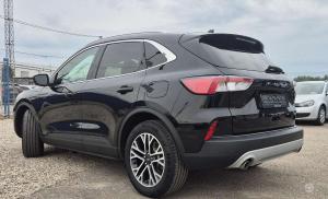 Black Ford Kuga 2020 in Kaunas, with an engine capacity of 2.49 L and mileage of 88 thousand km for 15250 €, photo 4 on AUTOMOTO.COM.LV