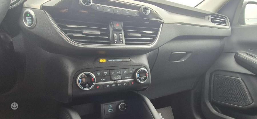 Black Ford Kuga 2020 in Kaunas, with an engine capacity of 2.49 L and mileage of 88 thousand km for 15250 €, photo 13 on AUTOMOTO.COM.LV