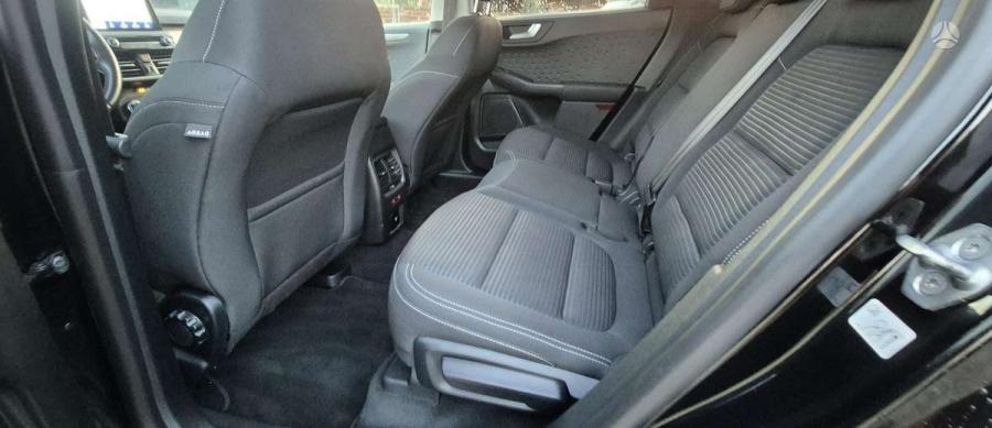 Black Ford Kuga 2020 in Kaunas, with an engine capacity of 2.49 L and mileage of 88 thousand km for 14800 €, photo 14 on AUTOMOTO.COM.LV