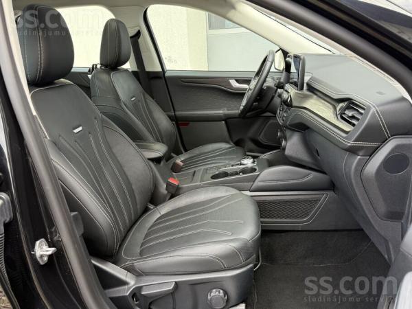 Ford Kuga 2020 Tukums vietnÄ Melns Ford Kuga 2020 Tukums, ar dzinÄja tilpumu 2.00 L un nobraukumu 152 tÅ«kst. km par 17799 ā¬, foto 8 vietnÄ AUTOMOTO.COM.LV