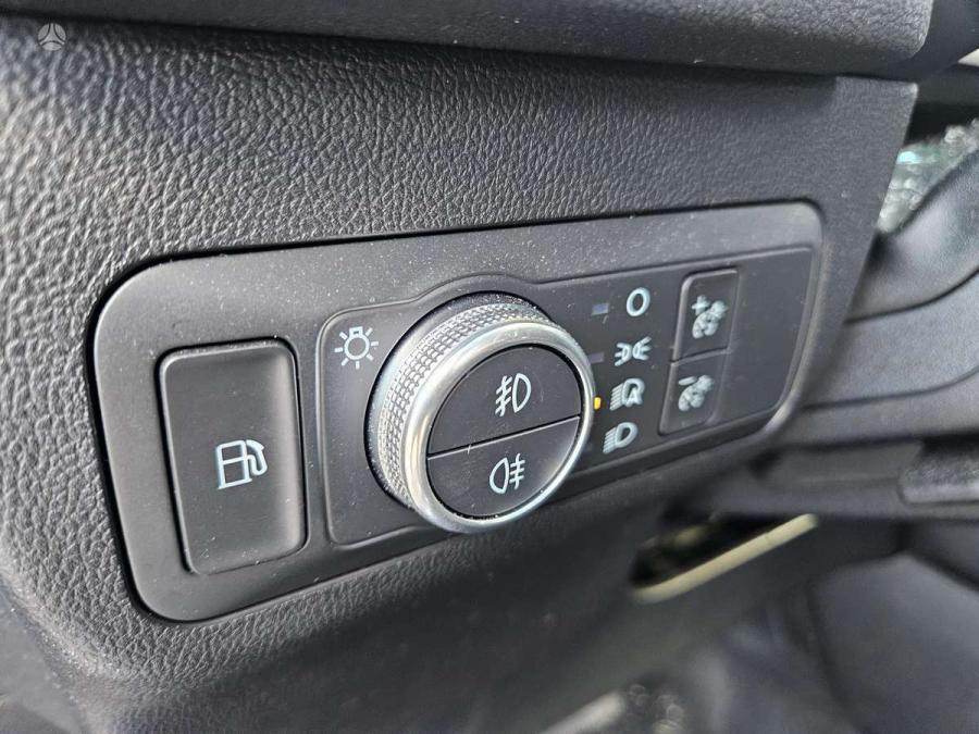 Melns Ford Kuga 2020 Kauņa, ar dzinēja tilpumu 2.49 L un nobraukumu 94 tūkst. km par 7999 €, foto 8 vietnē AUTOMOTO.COM.LV