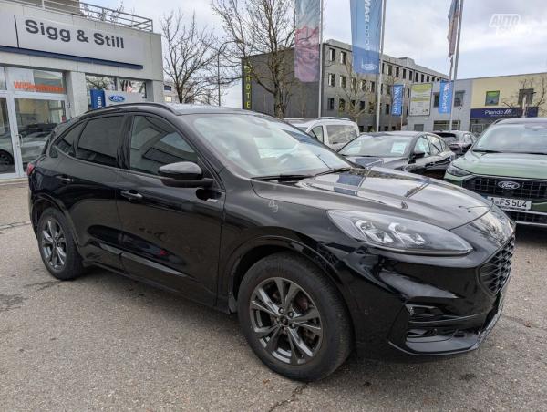 Melns Ford Kuga 2021 Kauņa, ar dzinēja tilpumu 2.50 L un nobraukumu 50 tūkst. km par 25836 €, foto 2 vietnē AUTOMOTO.COM.LV