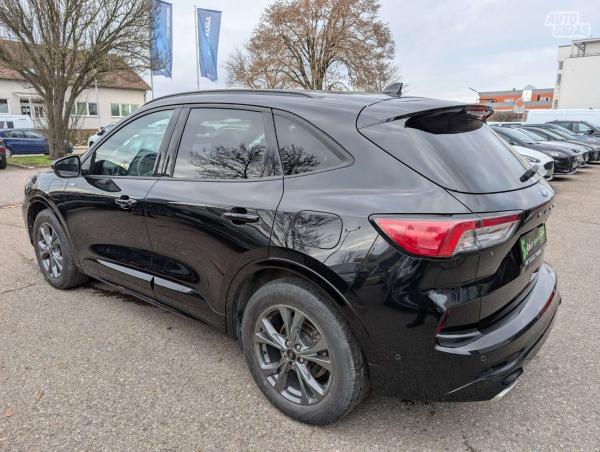 Melns Ford Kuga 2021 Kauņa, ar dzinēja tilpumu 2.50 L un nobraukumu 50 tūkst. km par 25836 €, foto 5 vietnē AUTOMOTO.COM.LV