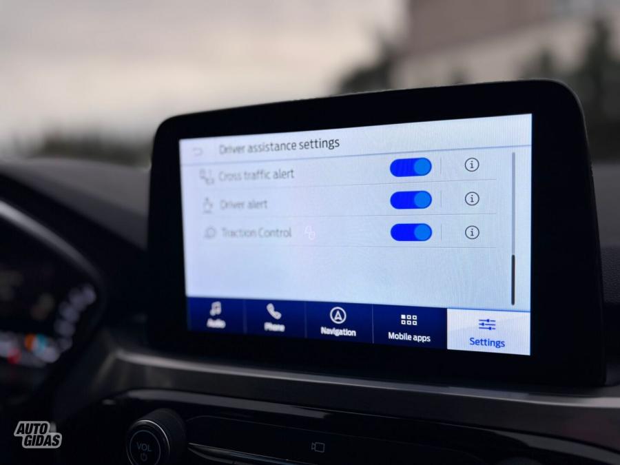 Black Ford Kuga 2021 in Klaipeda, with an engine capacity of 2.00 L and mileage of 239 thousand km for 14500 €, photo 18 on AUTOMOTO.COM.LV