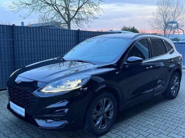 Melns Ford Kuga 2021 Kauņa, ar dzinēja tilpumu 2.50 L un nobraukumu 24 tūkst. km par 25387 €, foto 1 vietnē AUTOMOTO.COM.LV
