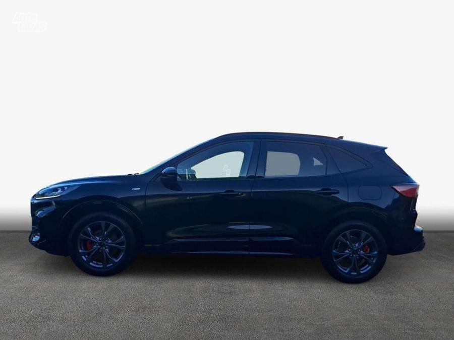 Black Ford Kuga 2021 in Kaunas, with an engine capacity of 1.50 L and mileage of 20 thousand km for 24777 €, photo 4 on AUTOMOTO.COM.LV
