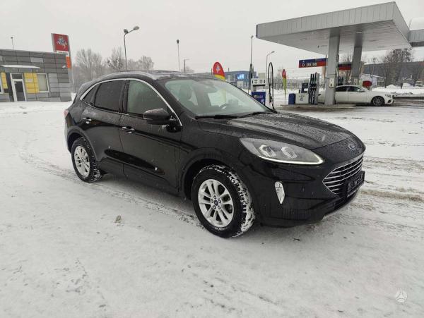 Melns Ford Kuga 2021 Kauņa, ar dzinēja tilpumu 2.49 L un nobraukumu 156 tūkst. km par 15999 €, foto 3 vietnē AUTOMOTO.COM.LV