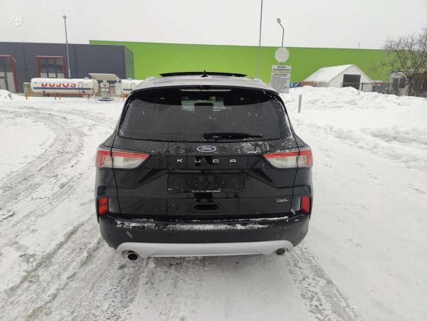 Melns Ford Kuga 2021 Kauņa, ar dzinēja tilpumu 2.49 L un nobraukumu 156 tūkst. km par 15999 €, foto 5 vietnē AUTOMOTO.COM.LV
