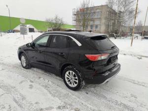 Melns Ford Kuga 2021 Kauņa, ar dzinēja tilpumu 2.49 L un nobraukumu 156 tūkst. km par 15999 €, foto 6 vietnē AUTOMOTO.COM.LV
