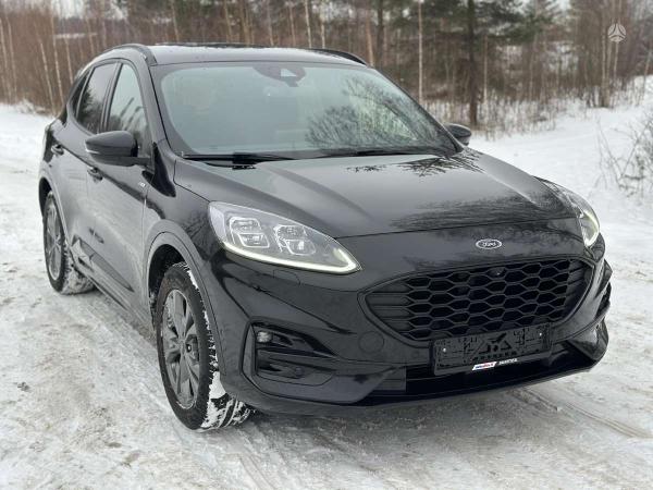 Black Ford Kuga 2021 in Kaunas, with an engine capacity of 2.49 L and mileage of 158 thousand km for 18950 €, photo 8 on AUTOMOTO.COM.LV