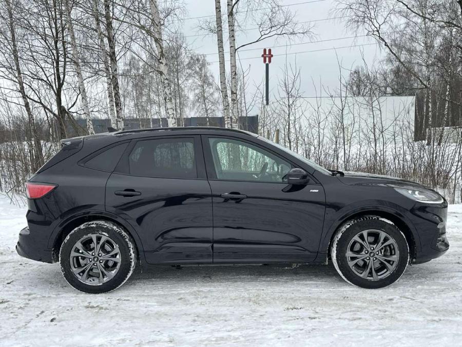 Melns Ford Kuga 2021 Kauņa, ar dzinēja tilpumu 2.49 L un nobraukumu 158 tūkst. km par 18950 €, foto 9 vietnē AUTOMOTO.COM.LV