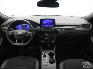 Black Ford Kuga 2021 in Vilnius, with an engine capacity of 2.00 L and mileage of 211 thousand km for 16799 €, photo 3 on AUTOMOTO.COM.LV