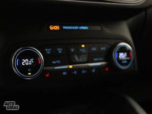 Black Ford Kuga 2021 in Vilnius, with an engine capacity of 2.00 L and mileage of 211 thousand km for 16799 €, photo 21 on AUTOMOTO.COM.LV