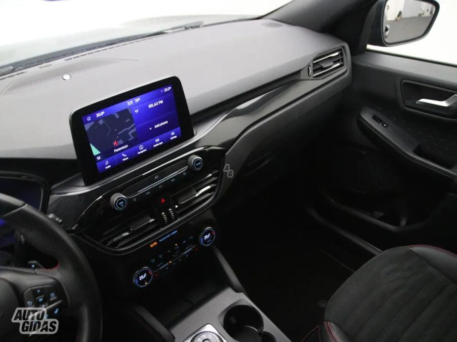 Black Ford Kuga 2021 in Vilnius, with an engine capacity of 2.00 L and mileage of 211 thousand km for 16799 €, photo 22 on AUTOMOTO.COM.LV