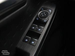 Black Ford Kuga 2021 in Vilnius, with an engine capacity of 2.00 L and mileage of 211 thousand km for 16799 €, photo 27 on AUTOMOTO.COM.LV