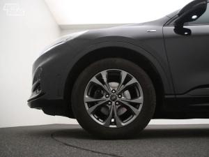 Black Ford Kuga 2021 in Vilnius, with an engine capacity of 2.00 L and mileage of 211 thousand km for 16799 €, photo 29 on AUTOMOTO.COM.LV