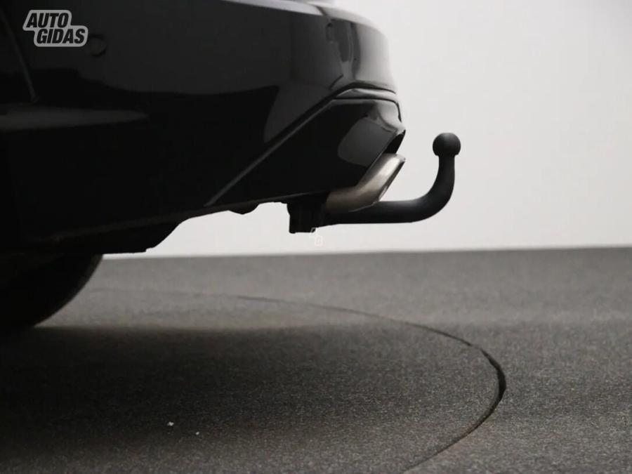 Black Ford Kuga 2021 in Vilnius, with an engine capacity of 2.00 L and mileage of 211 thousand km for 16799 €, photo 30 on AUTOMOTO.COM.LV