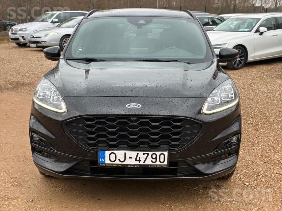 Melns Ford Kuga 2021 Kuldīga, ar dzinēja tilpumu 1.50 L un nobraukumu 226 tūkst. km par 14790 €, foto 3 vietnē AUTOMOTO.COM.LV