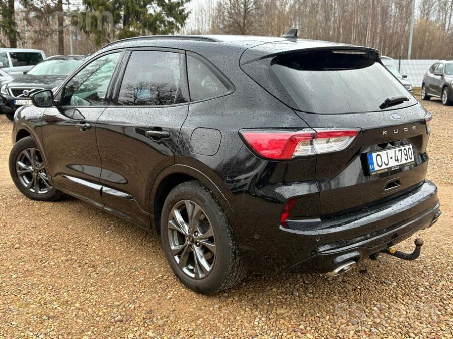 Melns Ford Kuga 2021 Kuldīga, ar dzinēja tilpumu 1.50 L un nobraukumu 226 tūkst. km par 14790 €, foto 8 vietnē AUTOMOTO.COM.LV