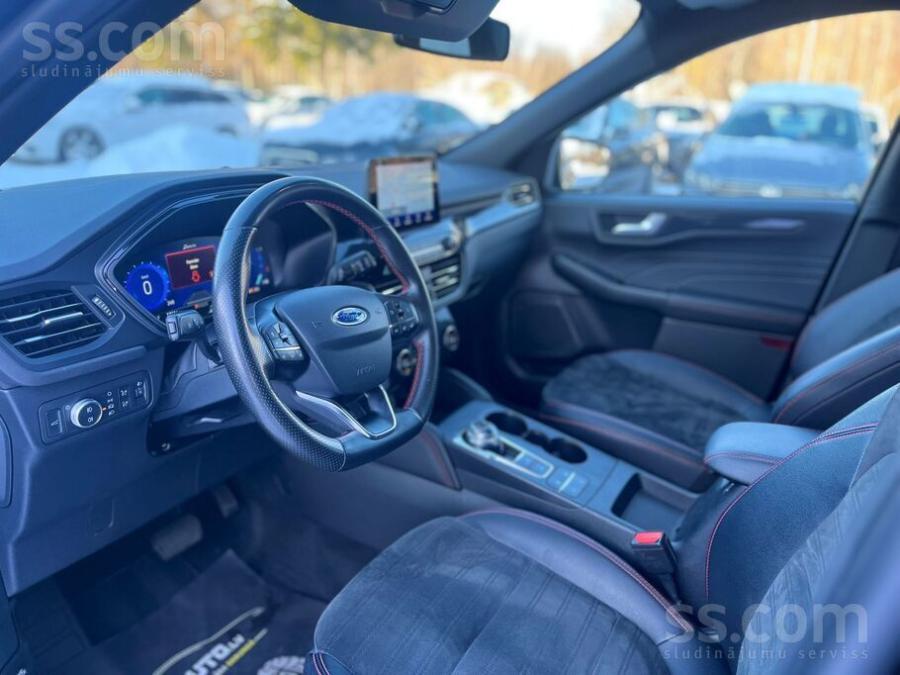 Melns Ford Kuga 2021 Kuldīga, ar dzinēja tilpumu 1.50 L un nobraukumu 226 tūkst. km par 14790 €, foto 10 vietnē AUTOMOTO.COM.LV