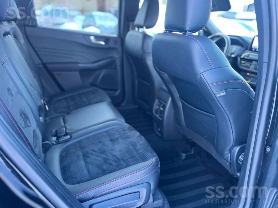 Melns Ford Kuga 2021 Kuldīga, ar dzinēja tilpumu 1.50 L un nobraukumu 226 tūkst. km par 14790 €, foto 12 vietnē AUTOMOTO.COM.LV