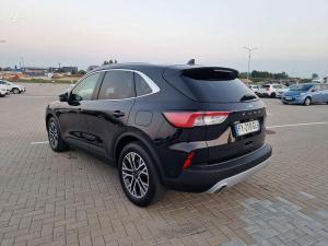 Black Ford Kuga 2021 in Taurage, with an engine capacity of 2.49 L and mileage of 156 thousand km for 14600 €, photo 4 on AUTOMOTO.COM.LV