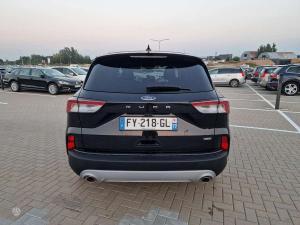 Black Ford Kuga 2021 in Taurage, with an engine capacity of 2.49 L and mileage of 156 thousand km for 14600 €, photo 5 on AUTOMOTO.COM.LV