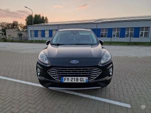 Black Ford Kuga 2021 in Taurage, with an engine capacity of 2.49 L and mileage of 156 thousand km for 14600 €, photo 9 on AUTOMOTO.COM.LV