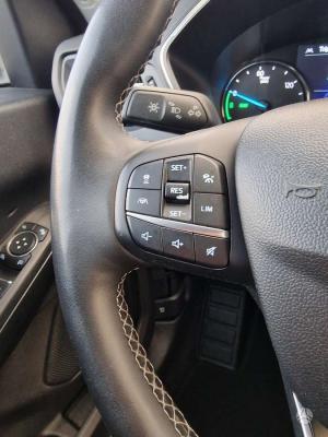 Black Ford Kuga 2021 in Taurage, with an engine capacity of 2.49 L and mileage of 156 thousand km for 14600 €, photo 24 on AUTOMOTO.COM.LV