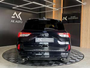 Black Ford Kuga 2021 in Kaunas, with an engine capacity of 2.49 L and mileage of 102 thousand km for 21790 €, photo 11 on AUTOMOTO.COM.LV