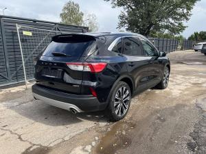 Melns Ford Kuga 2021 Kauņa, ar dzinēja tilpumu 2.49 L un nobraukumu 50 tūkst. km par 10900 €, foto 4 vietnē AUTOMOTO.COM.LV
