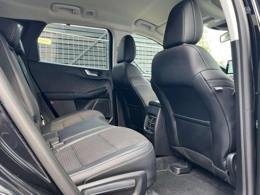 Melns Ford Kuga 2021 Kauņa, ar dzinēja tilpumu 2.49 L un nobraukumu 50 tūkst. km par 10900 €, foto 19 vietnē AUTOMOTO.COM.LV